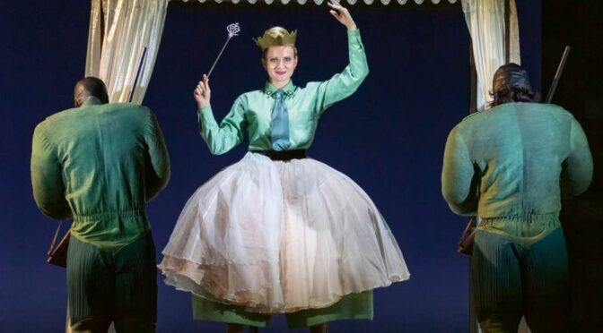 Paola Valentina Molinari | ARTAMAG'